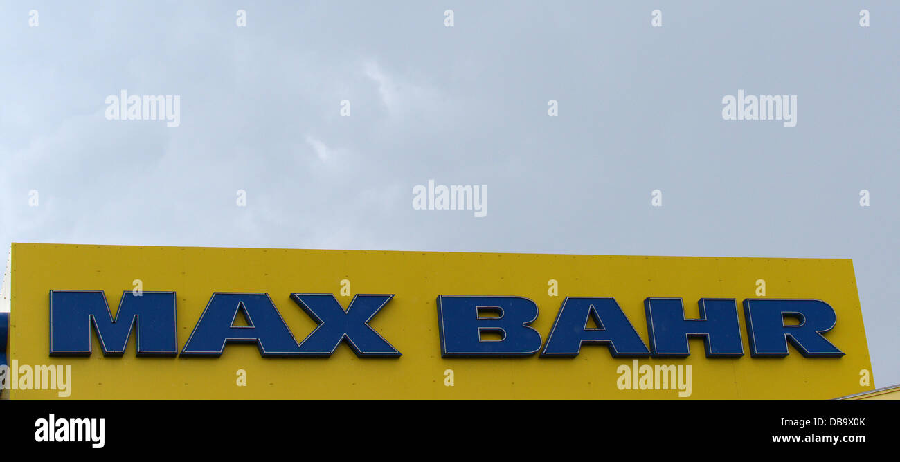 A store of the bankrupt hardware chain Max Bahr in Villingen ...
