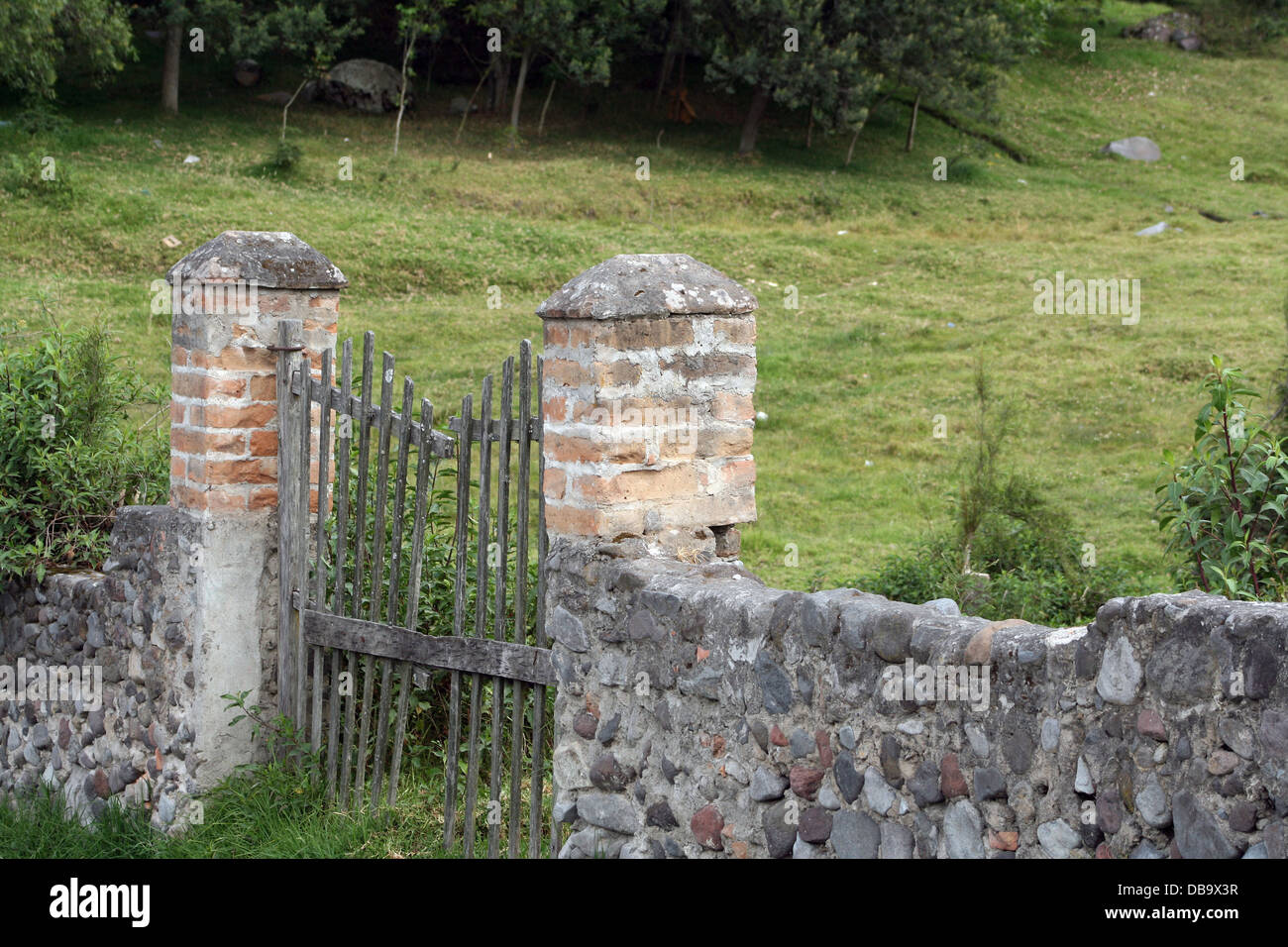 Farmers pasture hi-res stock photography and images - Alamy