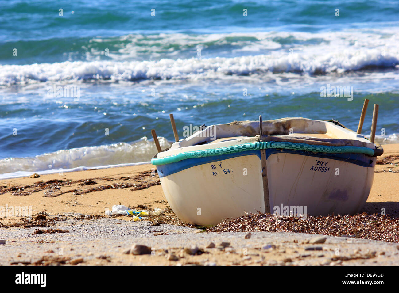 Wavy boats hi-res stock photography and images - Alamy