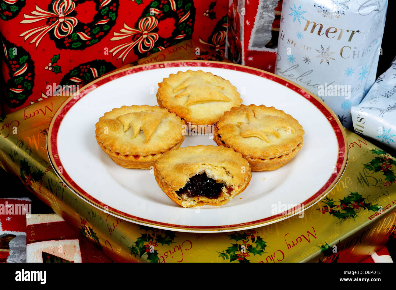 Individual fruit wrapped hi-res stock photography and images - Alamy