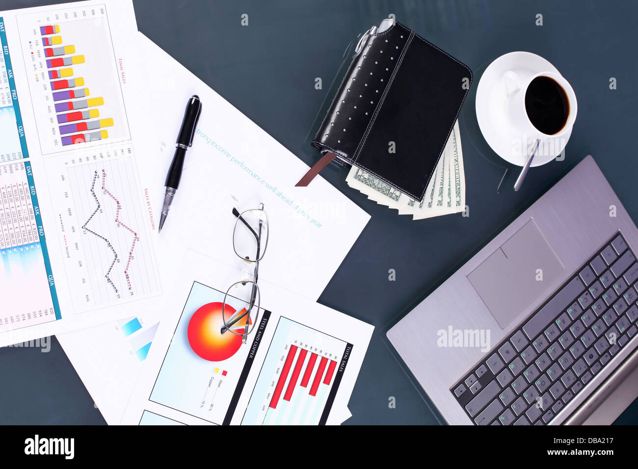 Business papers on the work place Stock Photo - Alamy