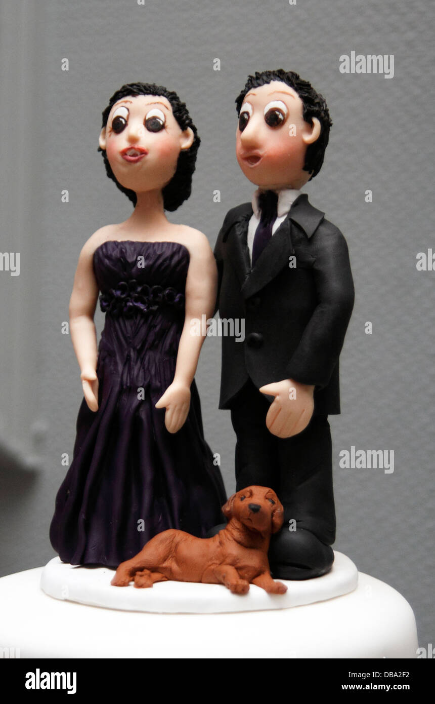 Marzipan cake models hi-res stock photography and images - Alamy