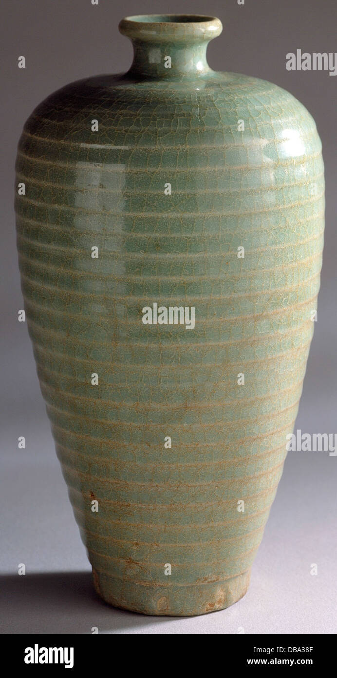Meiping vase hi-res stock photography and images - Alamy