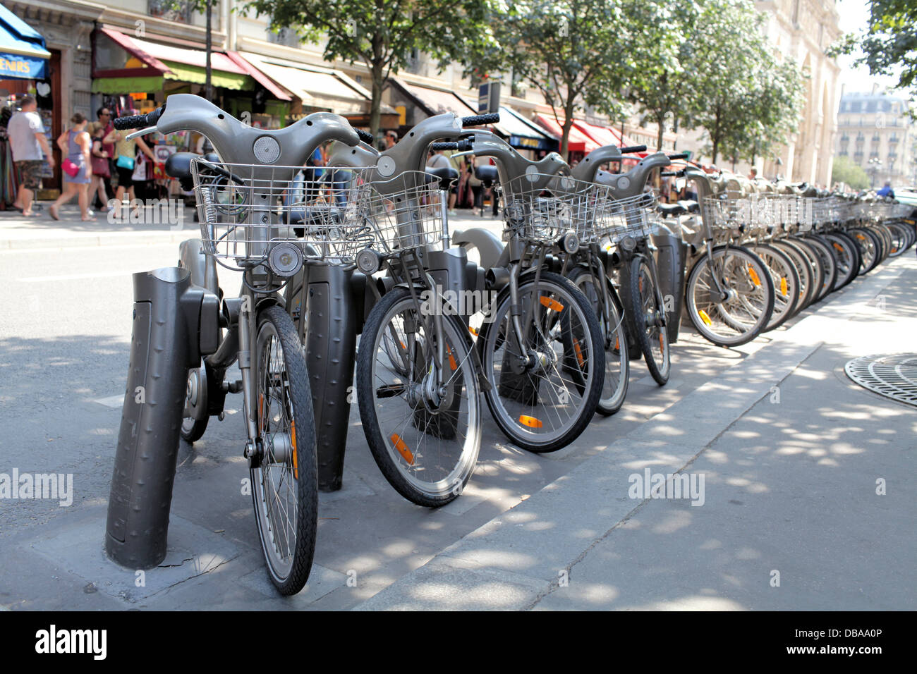 Velib station hi-res stock photography and images - Alamy