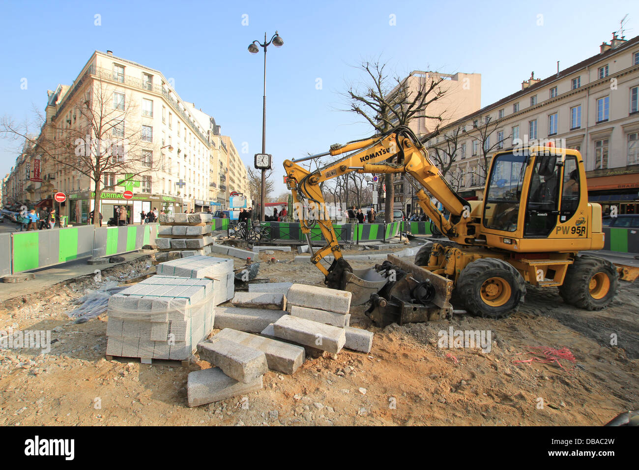 Paris france construction site road hi-res stock photography and images ...