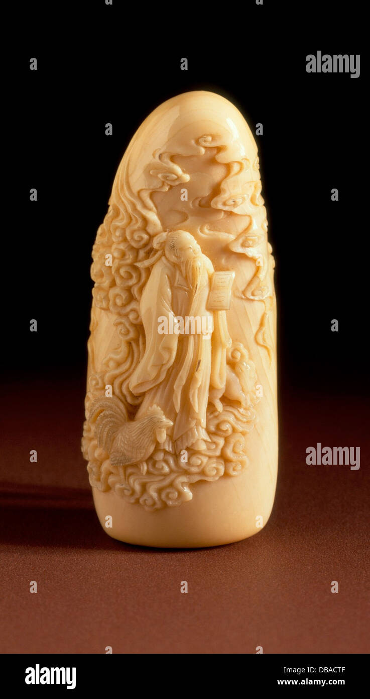 Daoist symbolism hi-res stock photography and images - Alamy