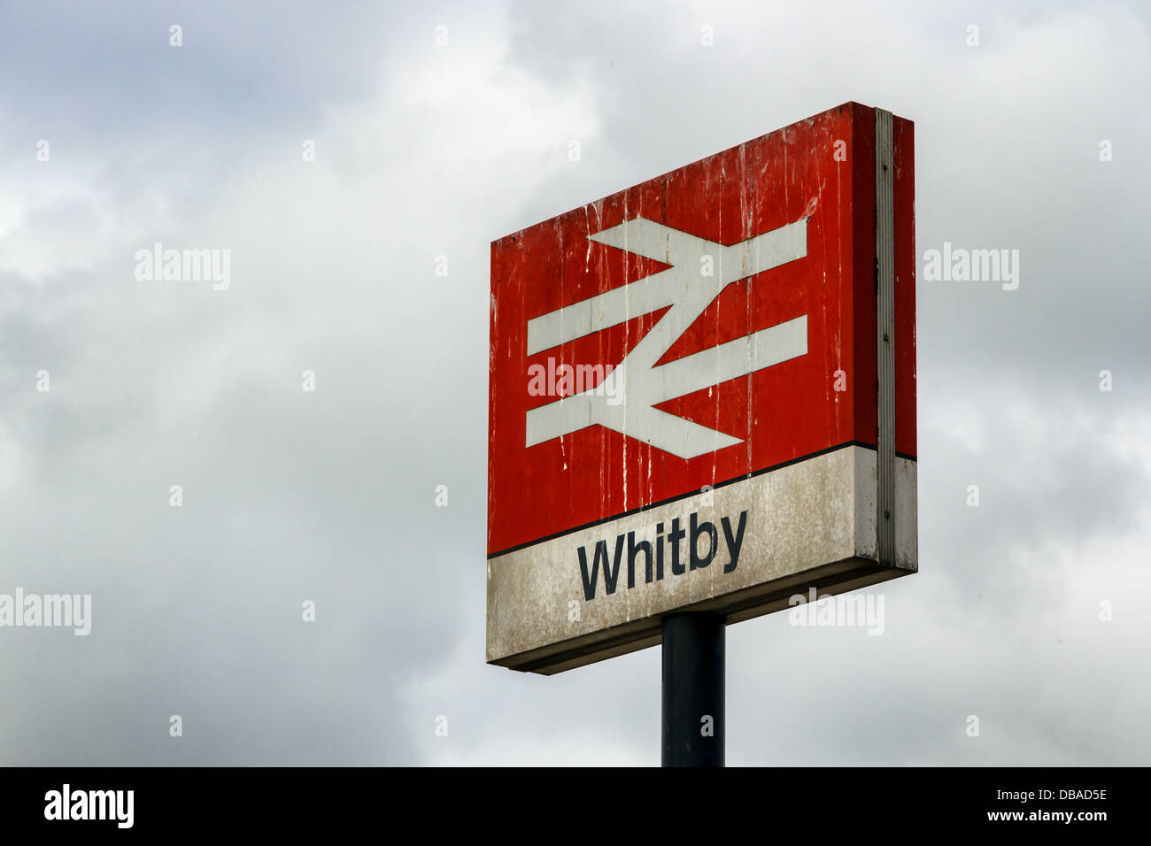 Whitby station hi-res stock photography and images - Alamy