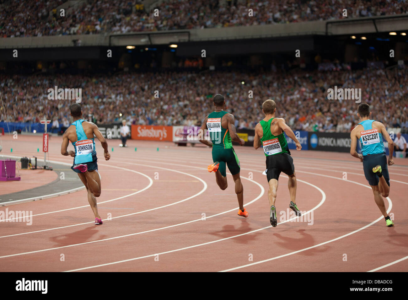 London, UK. 26th July, 800m mens race in action, Duane Solomon (centre ...