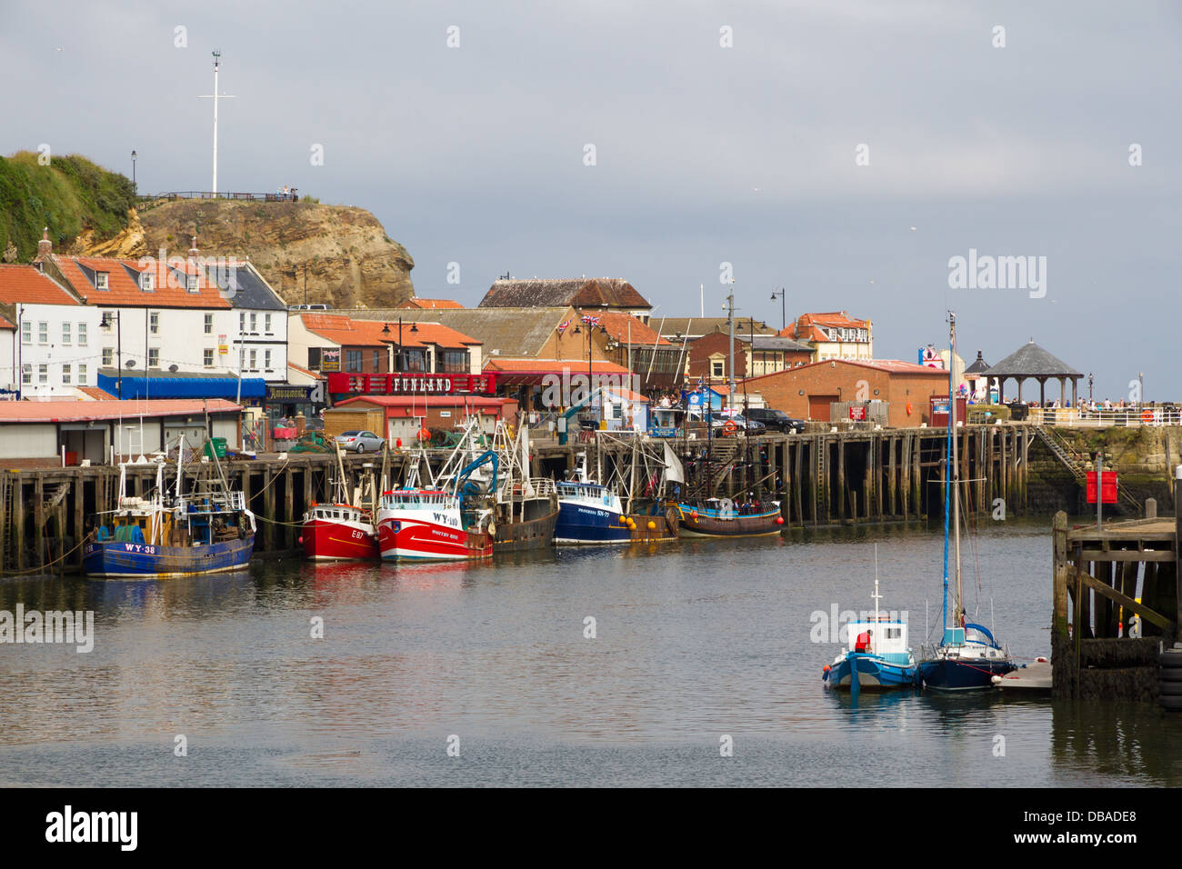 Whitby fishing boats hi-res stock photography and images - Alamy