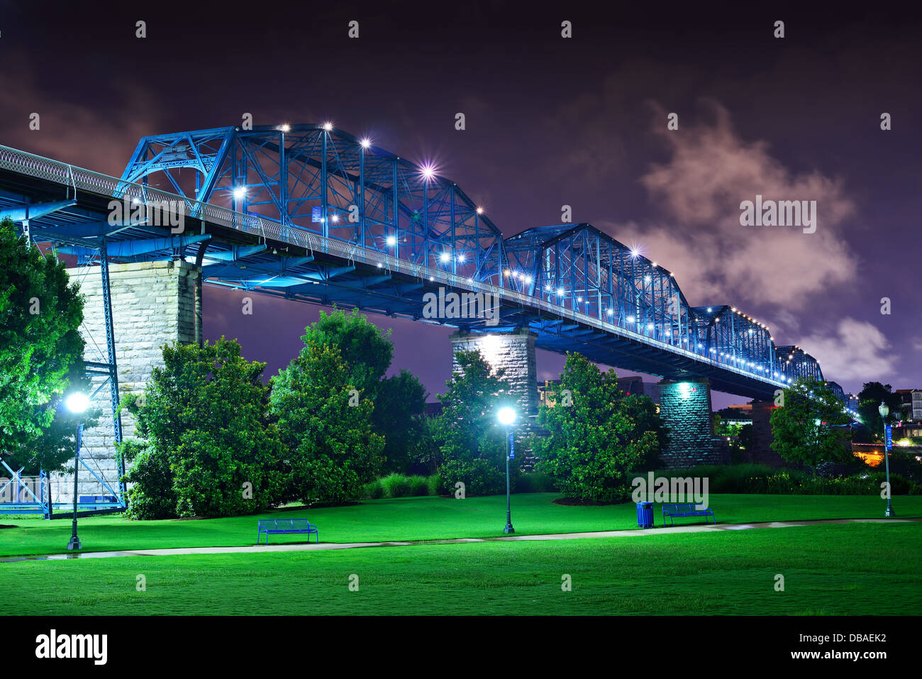 Walnut Street Bridge over Coolidge Park in Chattanooga, Tennessee Stock ...