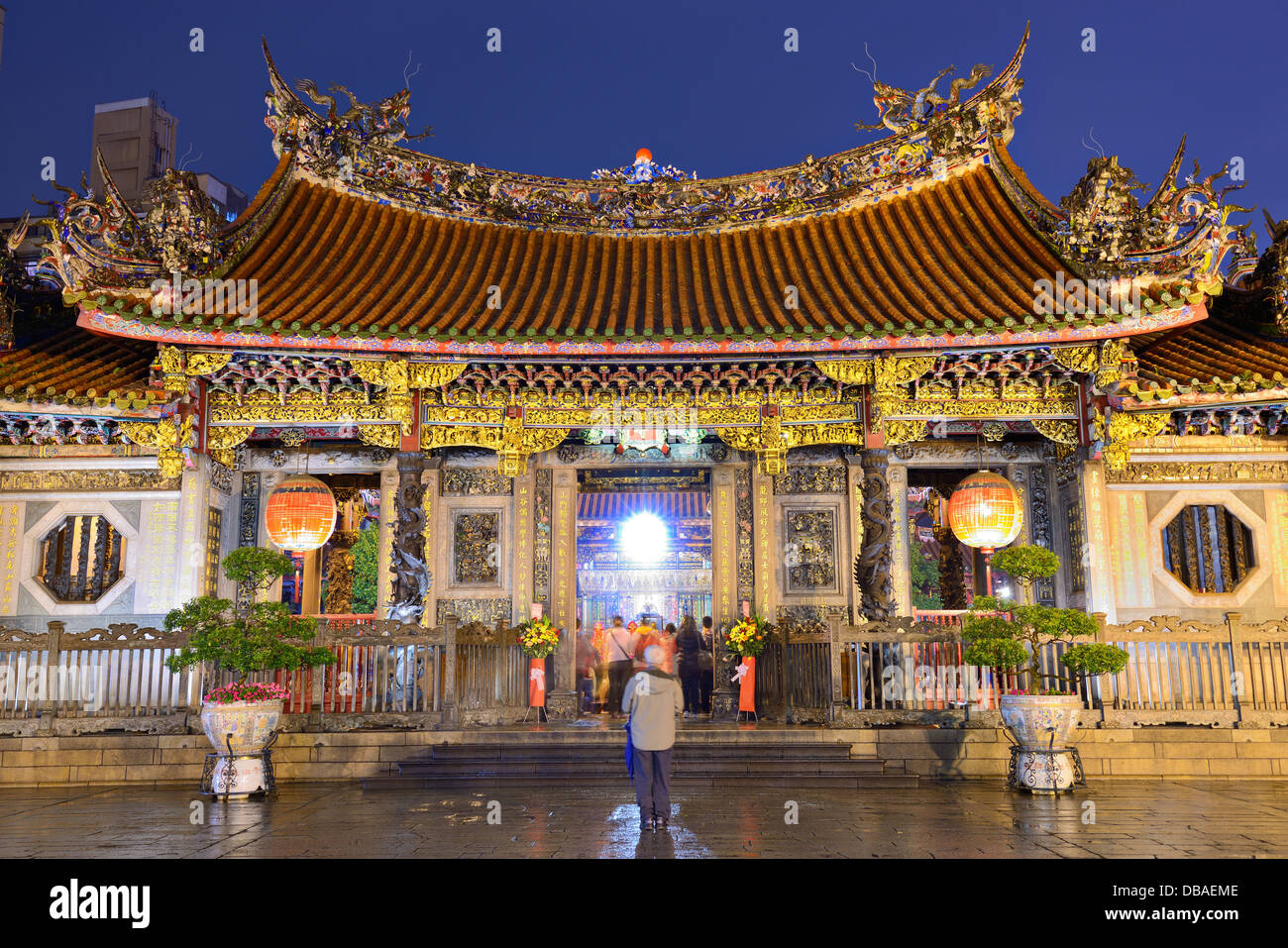 Mengja longshan temple hi-res stock photography and images - Alamy