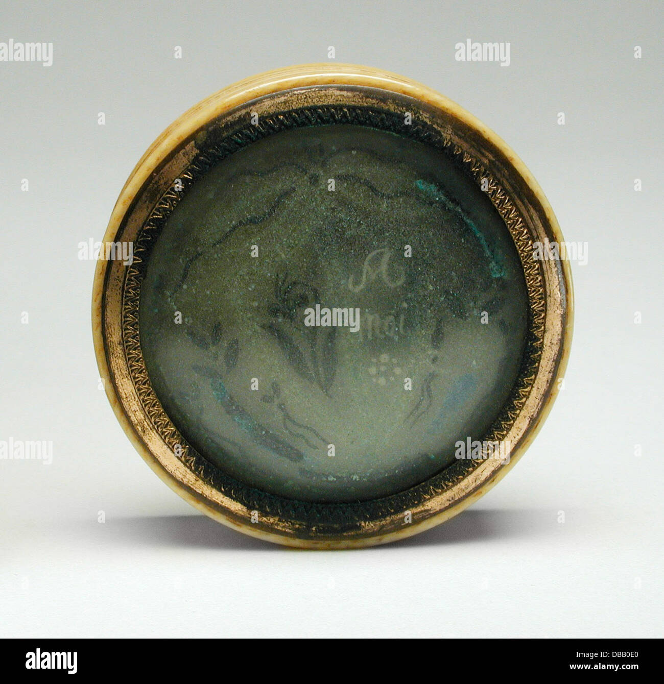 A snuff box featuring detailed design and historical craftsmanship ...