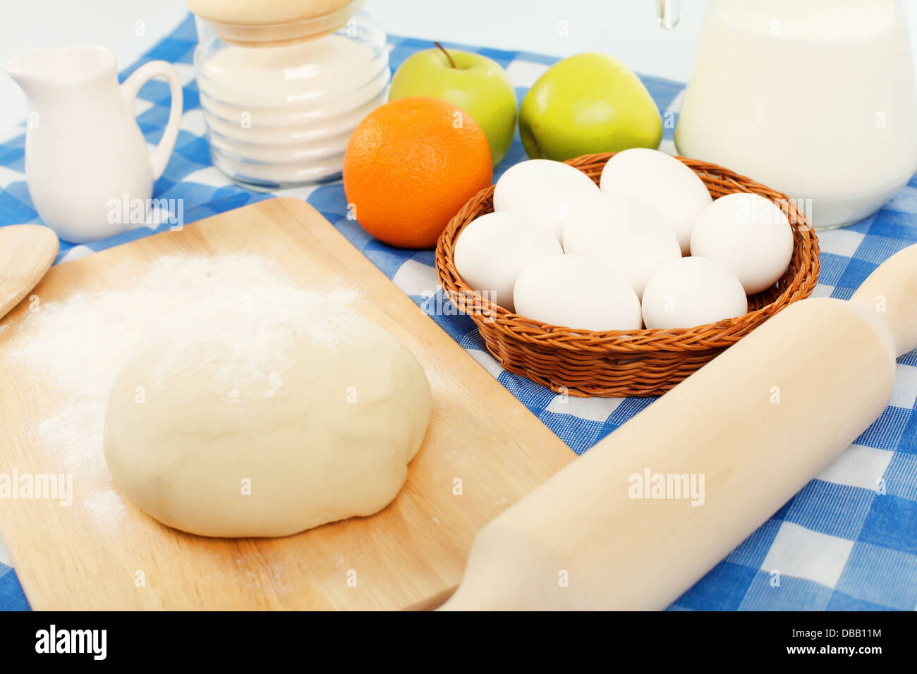 Different products to make bread Stock Photo - Alamy