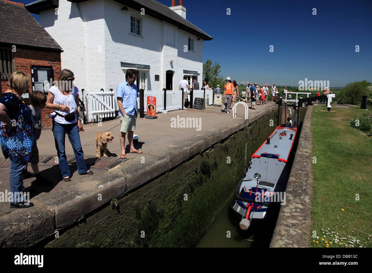 Top of canal lock staircase hi-res stock photography and images - Alamy