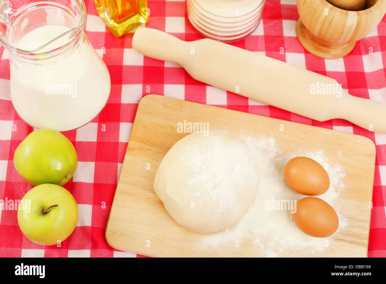 Different products to make bread Stock Photo - Alamy