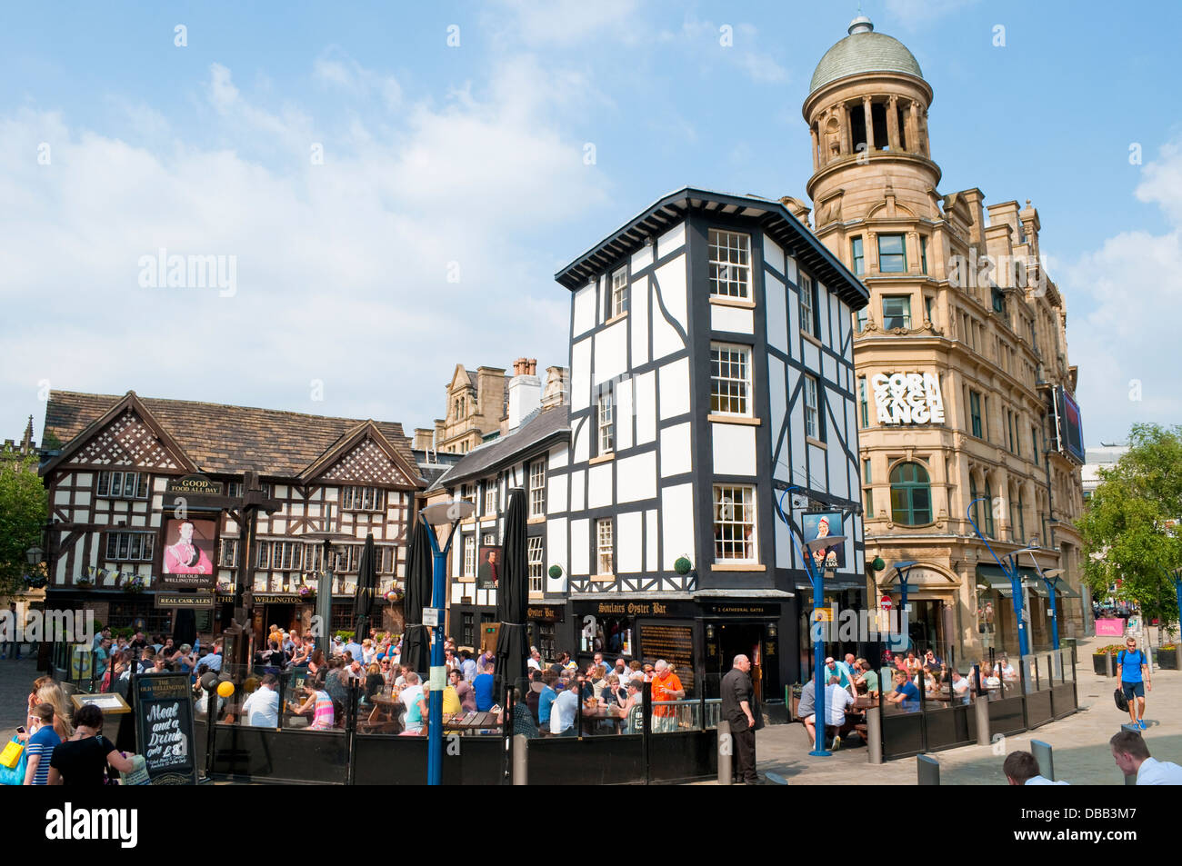 The Old Wellington pub and Corn Exchange Building, Manchester, UK Stock ...