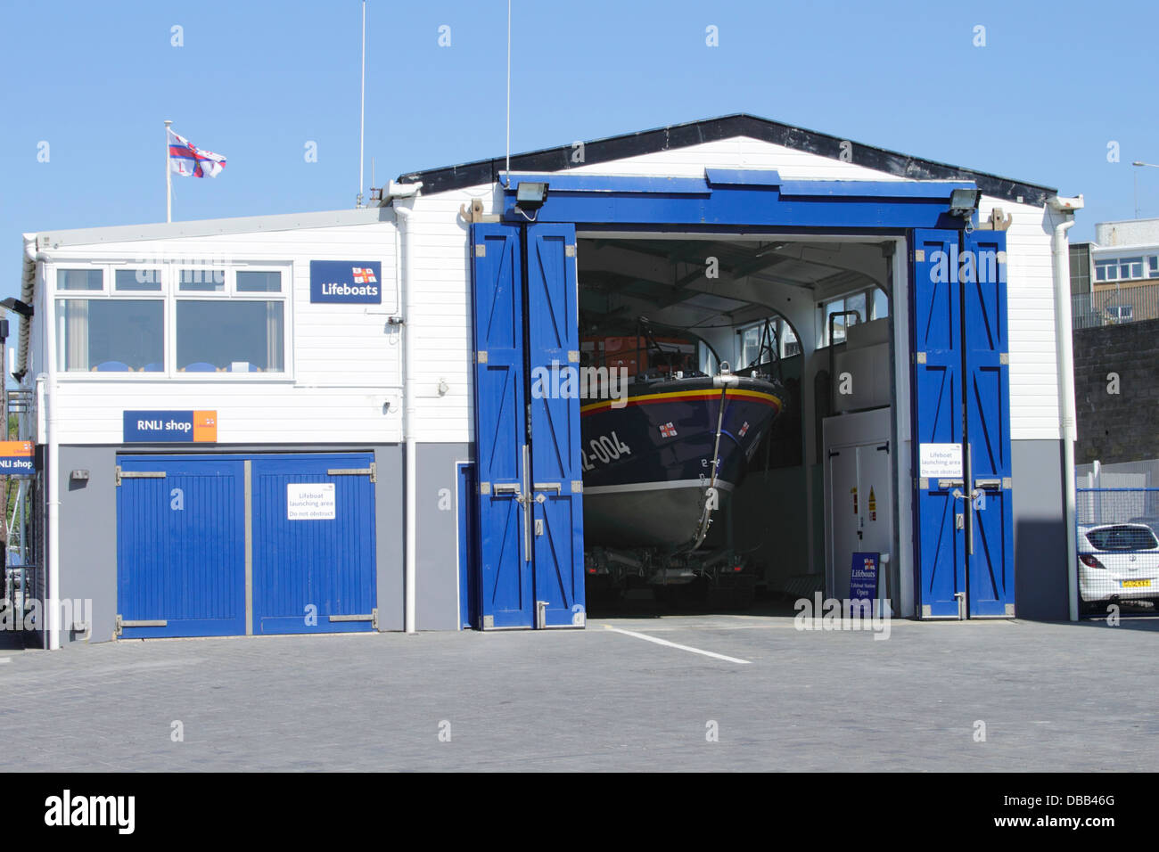 RNLI building and lifeboat at Margate Kent Stock Photo - Alamy