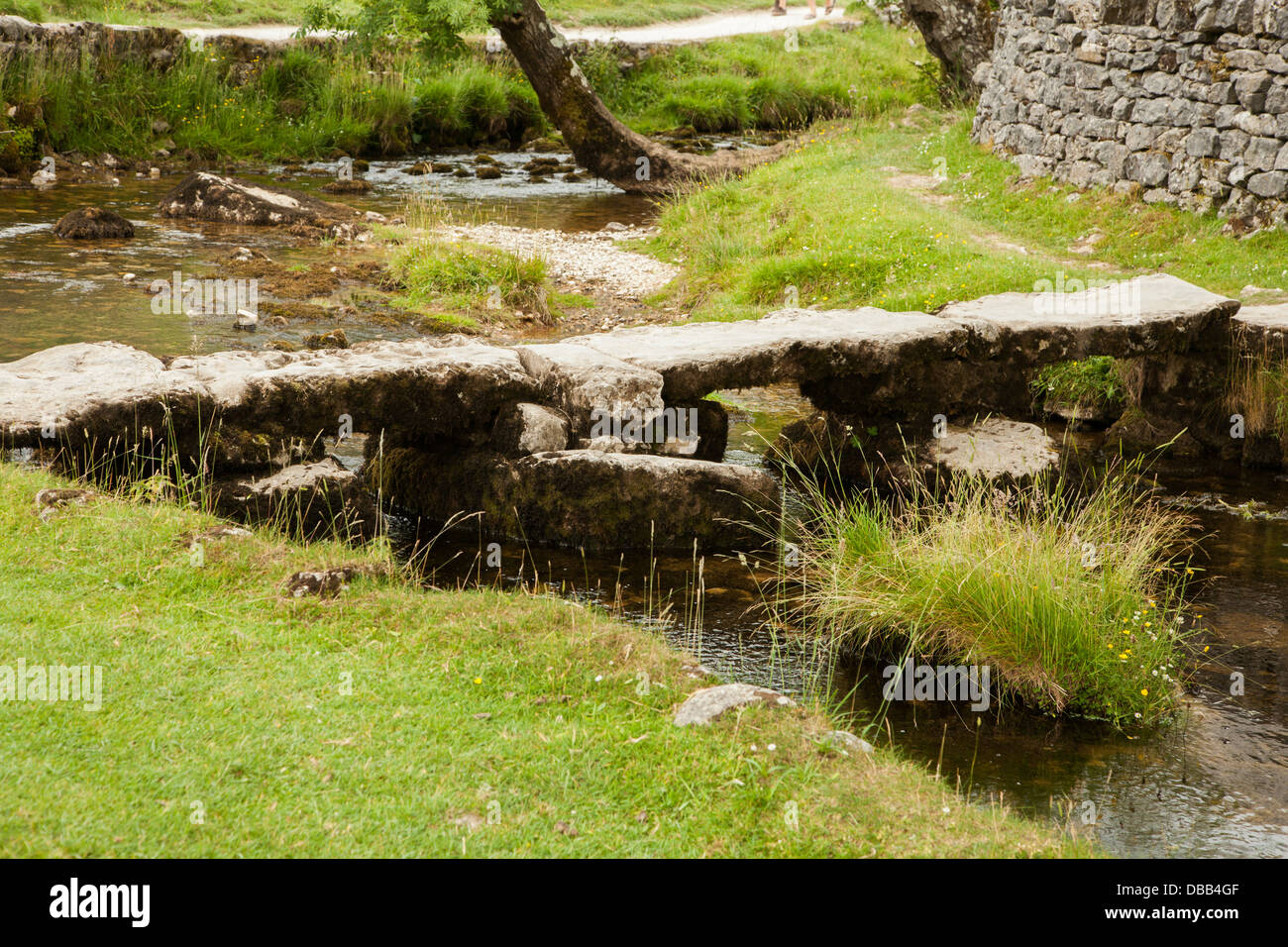 Clapper bridge Malham Cove Yorkshire UK Stock Photo - Alamy