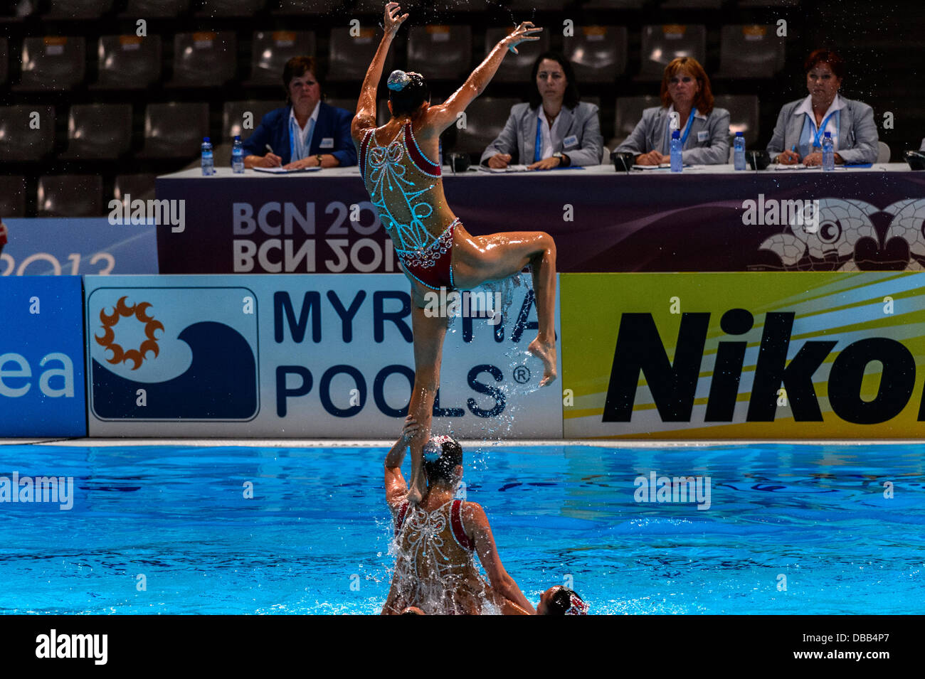 Spanish synchronized swimming team High Resolution Stock Photography ...