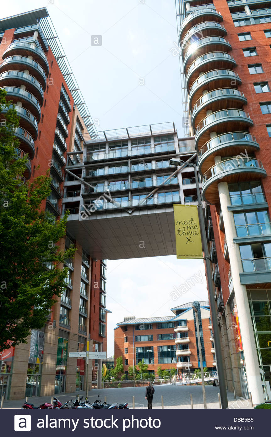 Manchester Housing Stock Photos & Manchester Housing Stock Images - Alamy