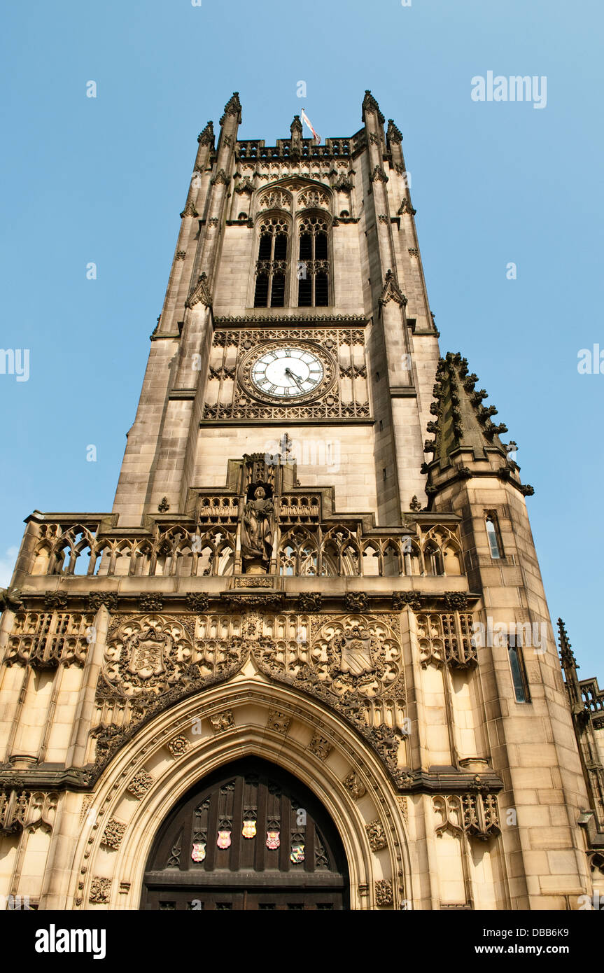 Manchester cathedral hi-res stock photography and images - Alamy