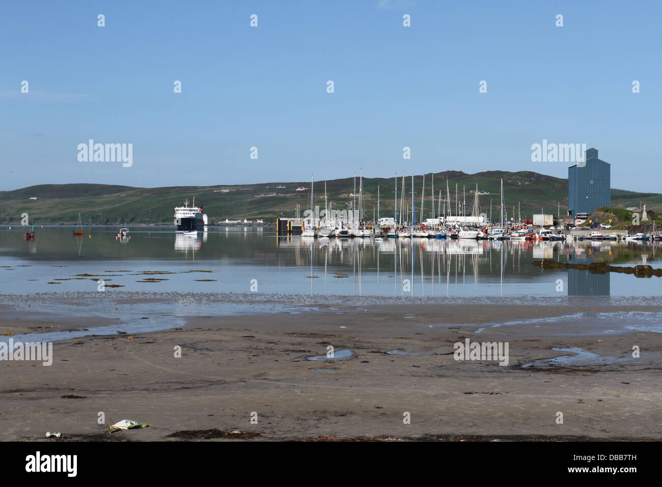 Ferry port islay hi-res stock photography and images - Alamy