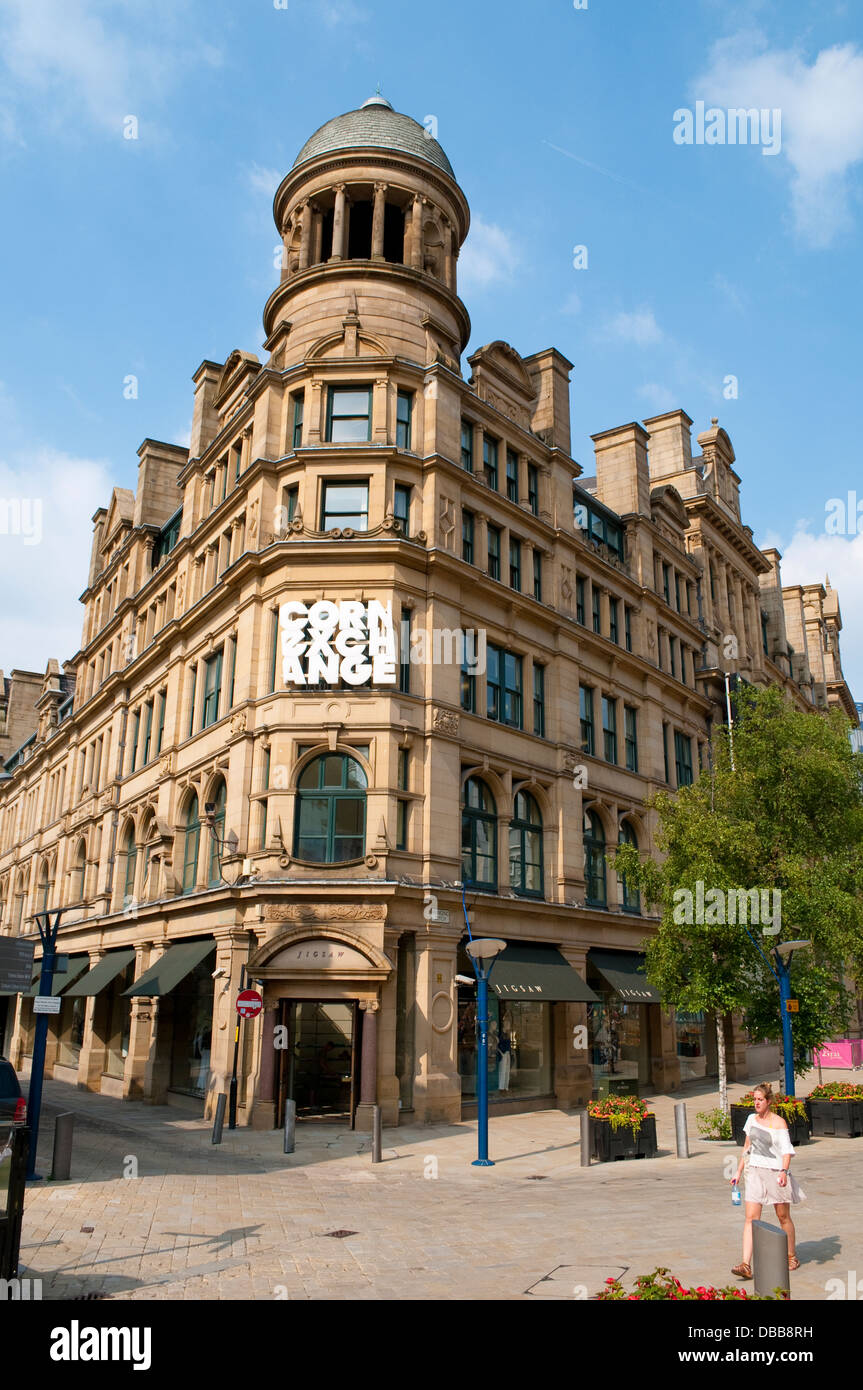 The corn exchange building hi-res stock photography and images - Alamy