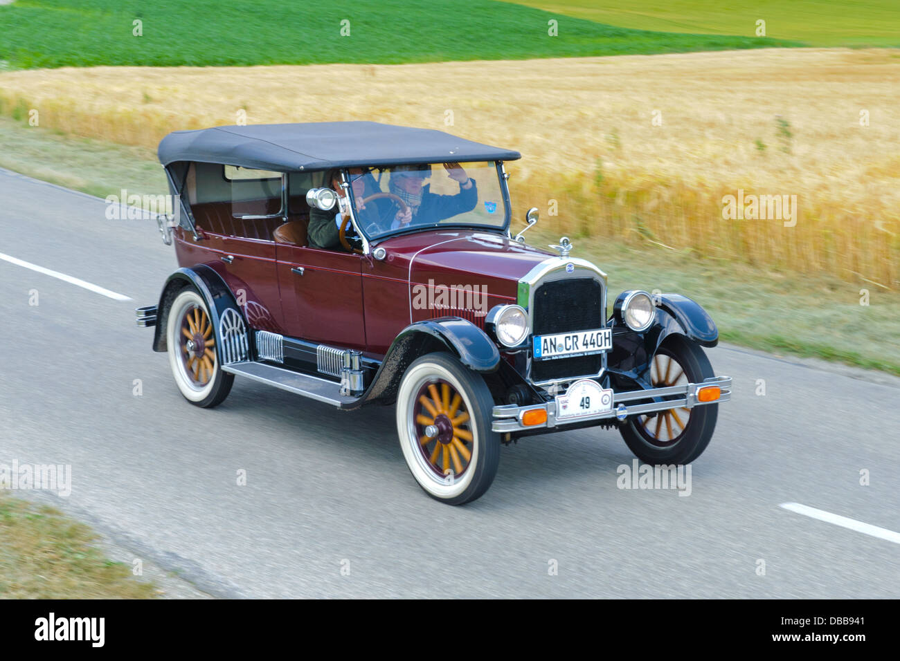 Oldtimer rallye for at least 80 years old antique cars with Durant ...