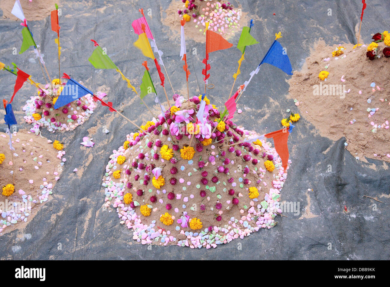 Sand carrying festival hi-res stock photography and images - Alamy