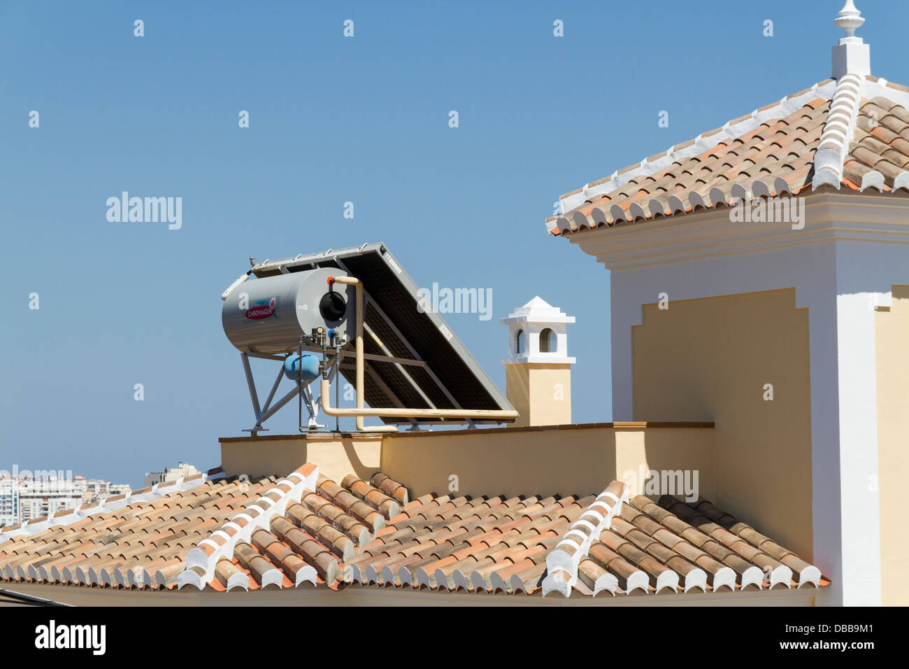 Solar tank hi-res stock photography and images - Alamy