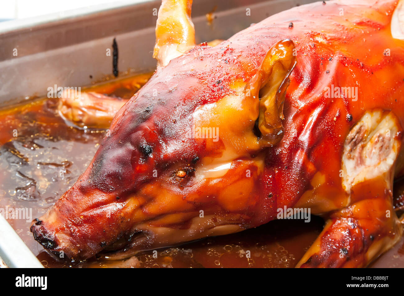Roasted pig buffet hi-res stock photography and images - Alamy