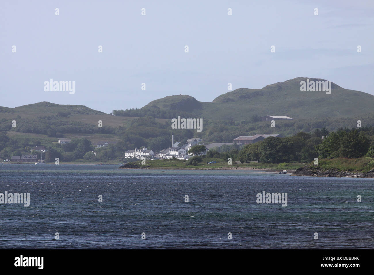 Isle of jura craighouse hi-res stock photography and images - Alamy