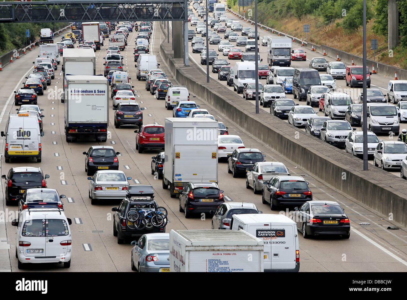 M25 junction 9 hi-res stock photography and images - Alamy