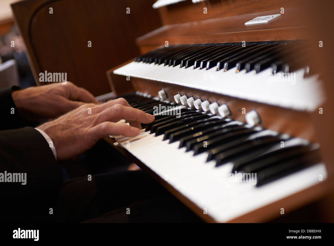 Organist hi-res stock photography and images - Alamy