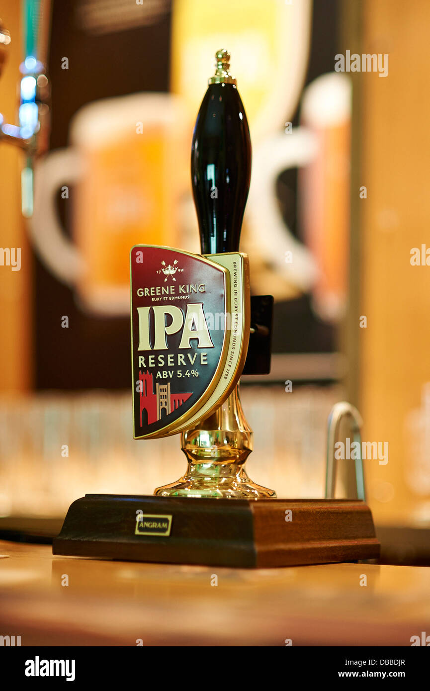 Beer pump hi-res stock photography and images - Alamy