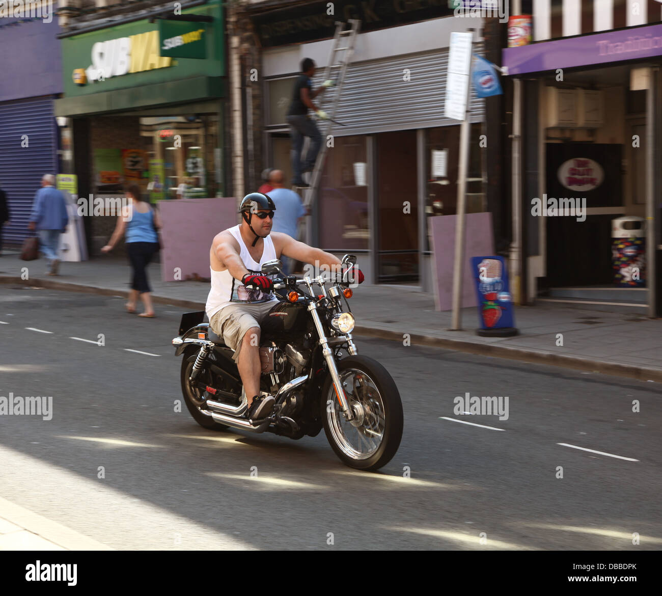 Barry high street hi-res stock photography and images - Alamy