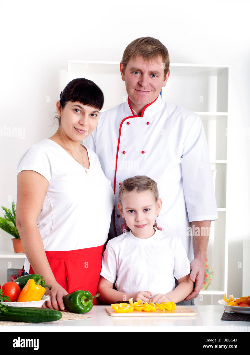 family cooking together Stock Photo - Alamy