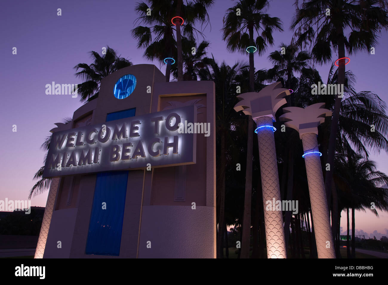 WELCOME TO MIAMI BEACH SIGN MIAMI BEACH FLORIDA USA Stock Photo - Alamy