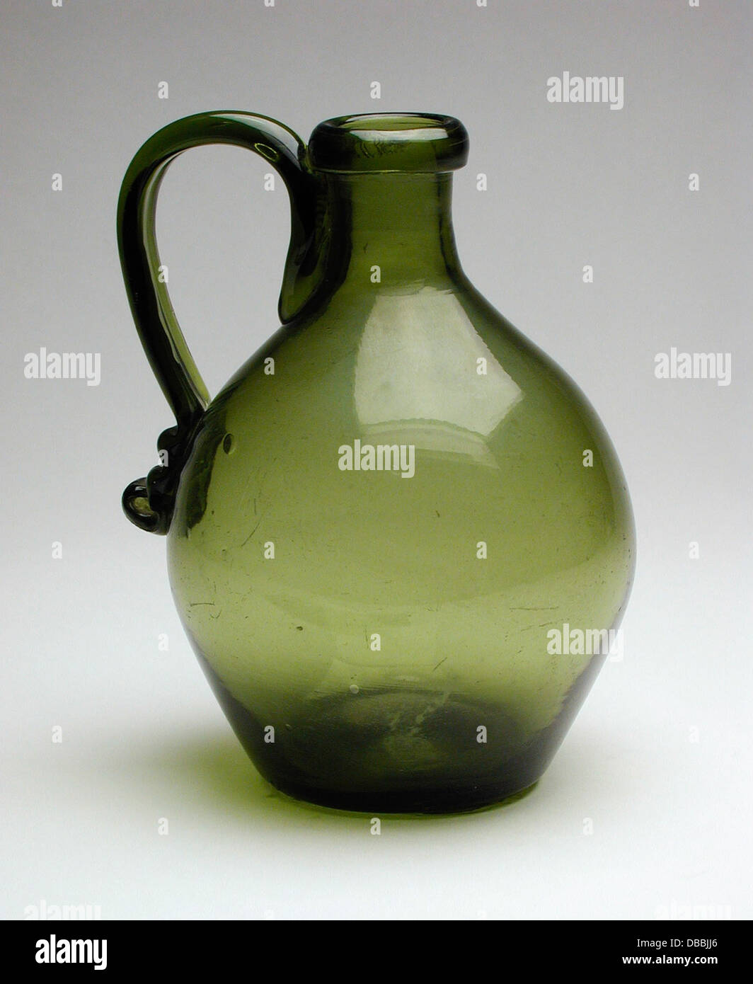 Old vinegar jug hi-res stock photography and images - Alamy