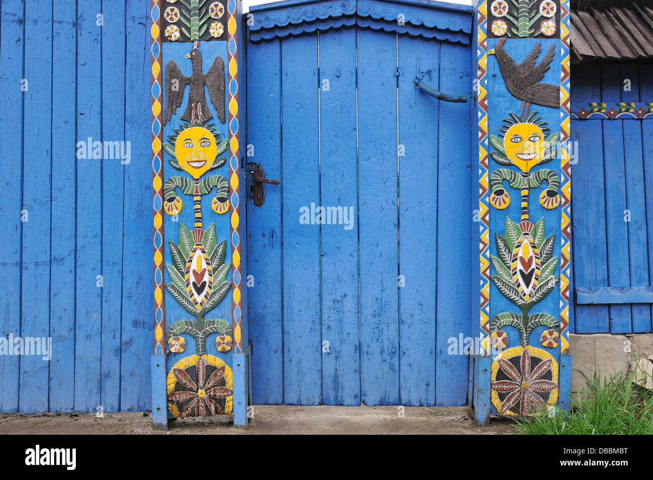 Wooden gate, Sapanta, Maramures, Romania Stock Photo - Alamy