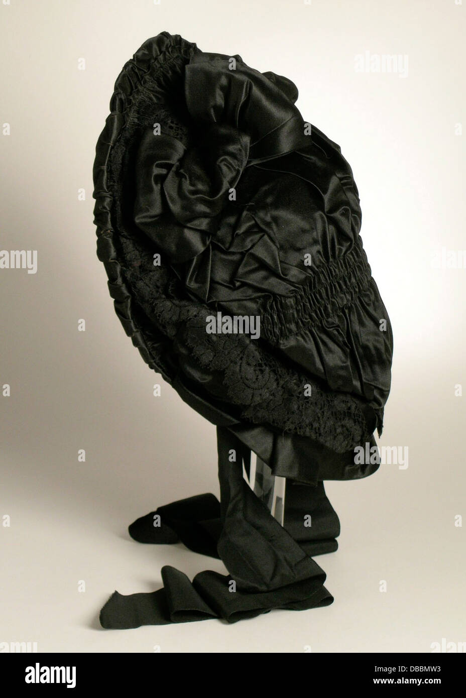 Ancient egyptian mourning hi-res stock photography and images - Alamy