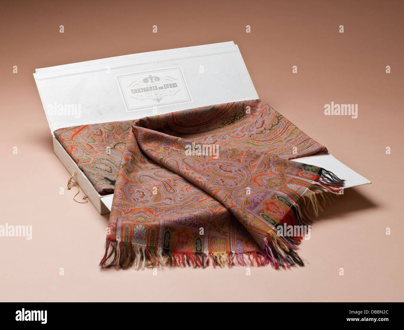 This presentation box for a shawl features detailed craftsmanship and ...