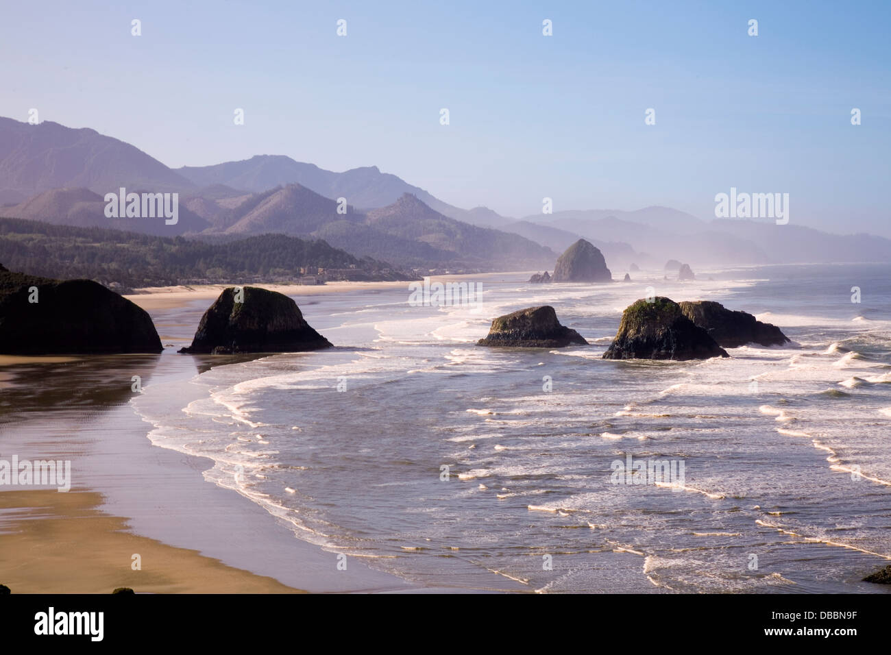The headlands of Ecola State Park offer a magnificent view of Cannon ...