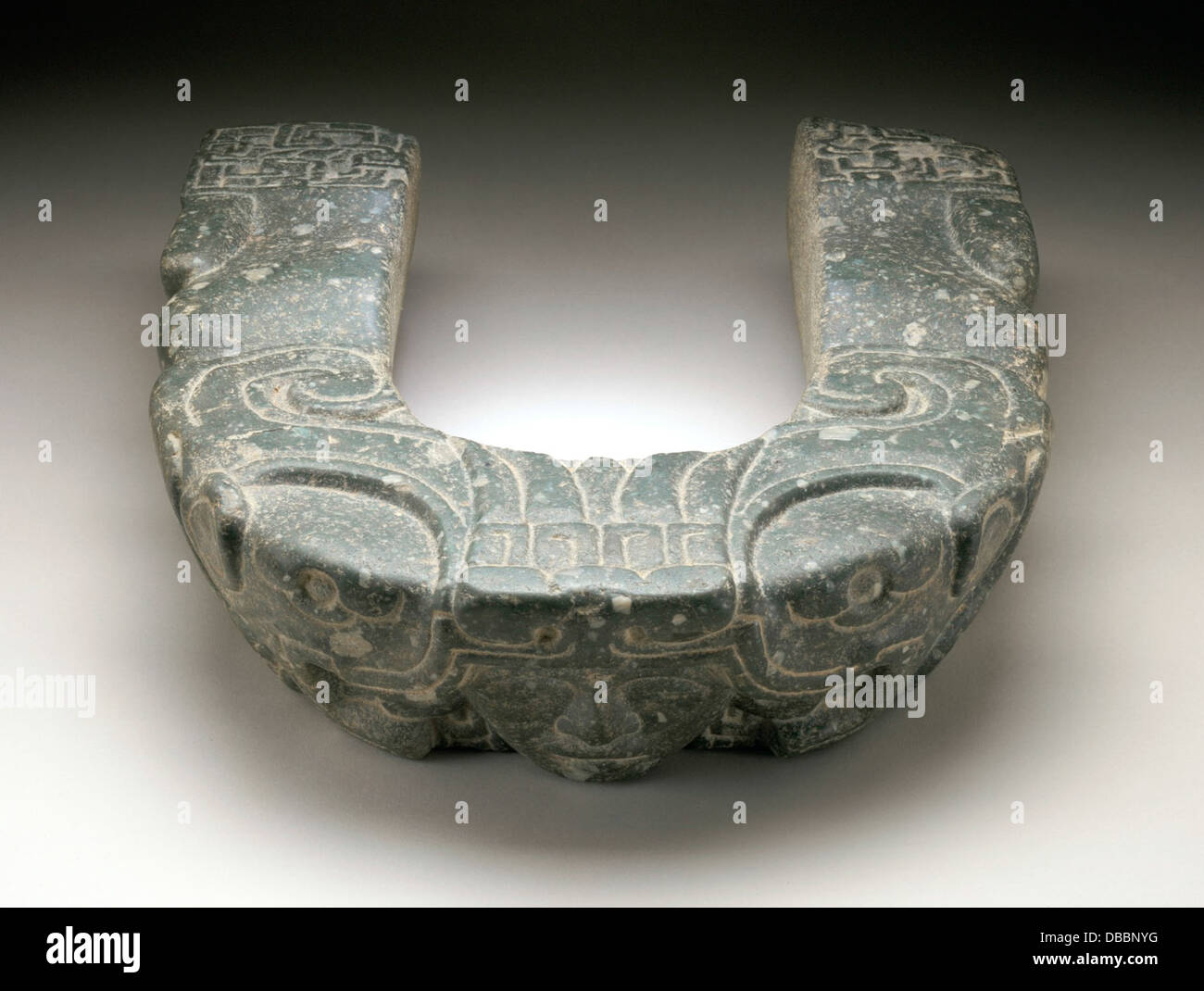 Egyptian yoke hi-res stock photography and images - Alamy