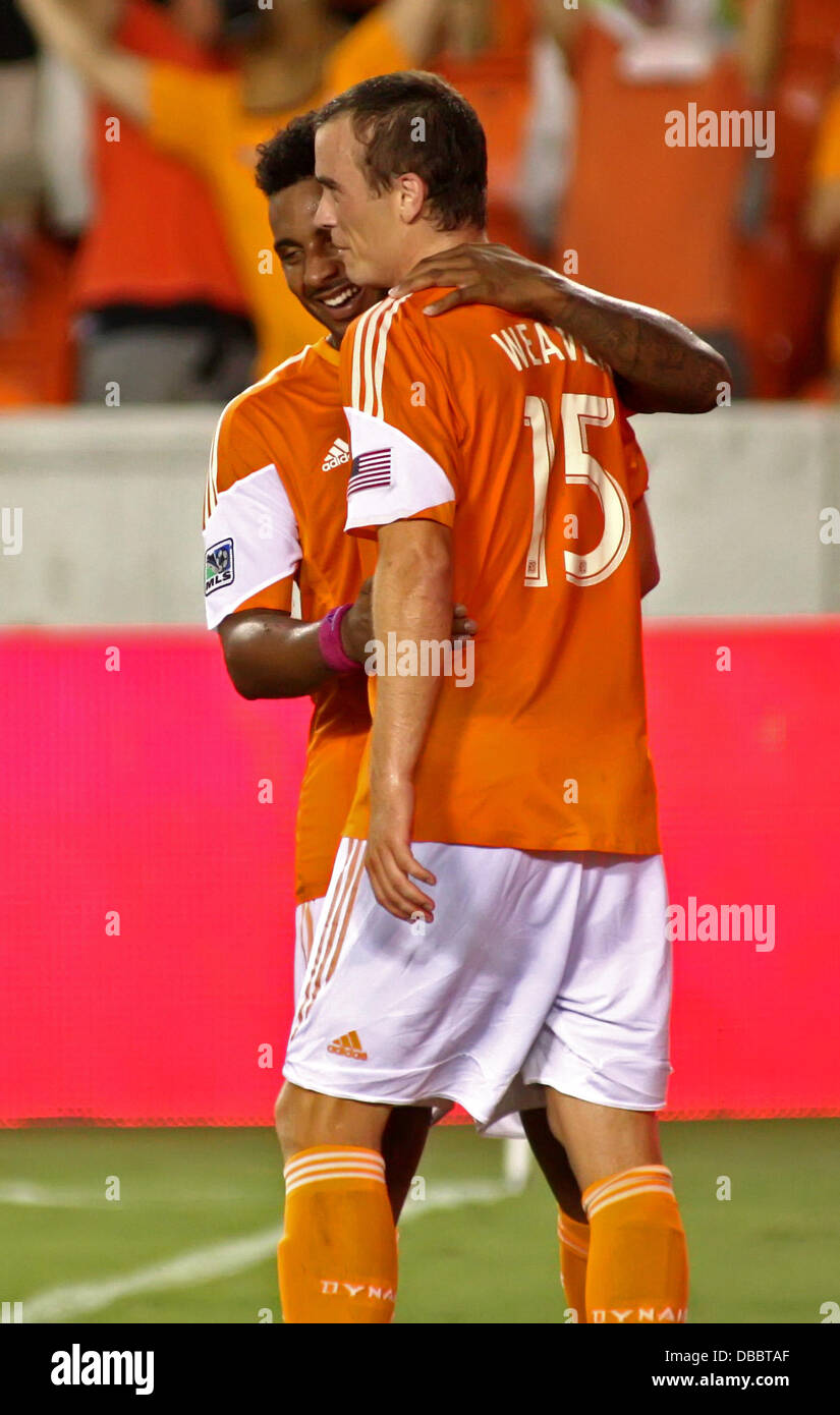 Scored goal hi-res stock photography and images - Alamy