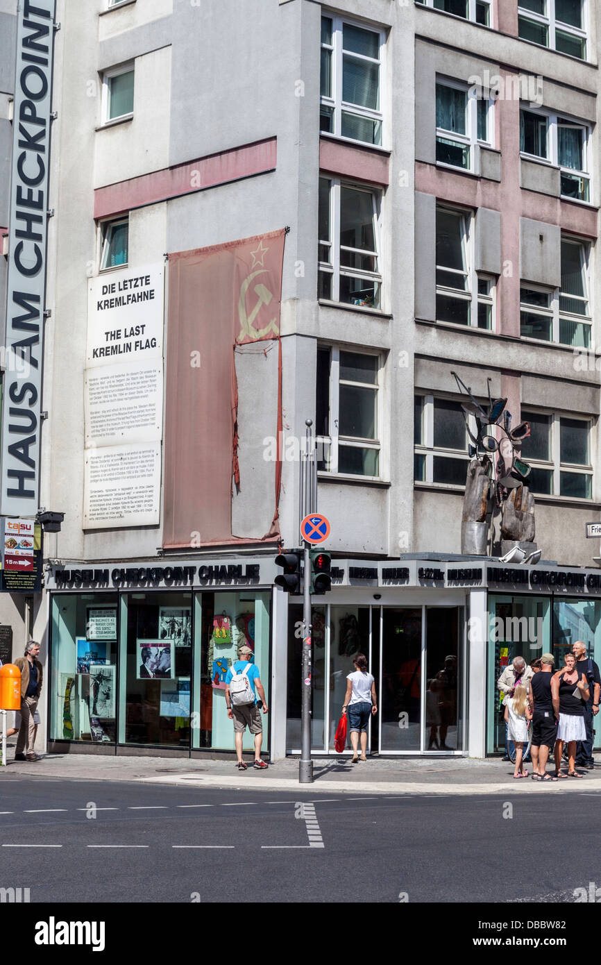 Checkpoint Charlie Museum