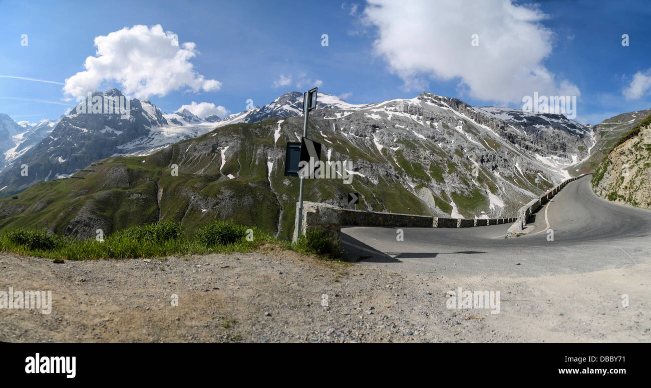 Alps sky line hi-res stock photography and images - Alamy