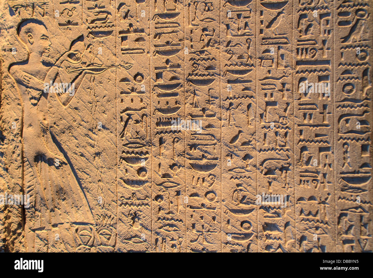 Hieroglyphics alphabet hi-res stock photography and images - Alamy