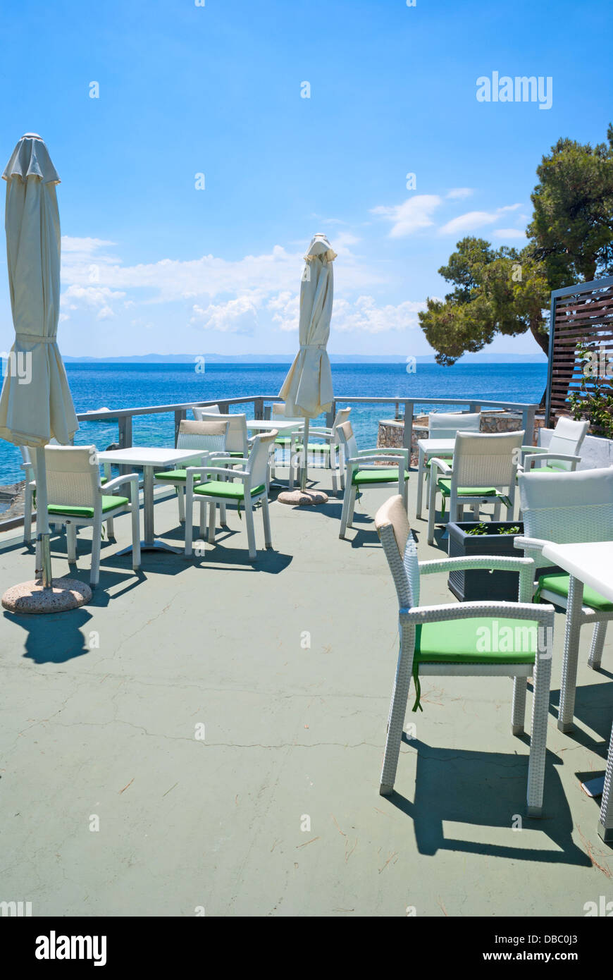 Traditional cafeteria greece hi-res stock photography and images - Alamy