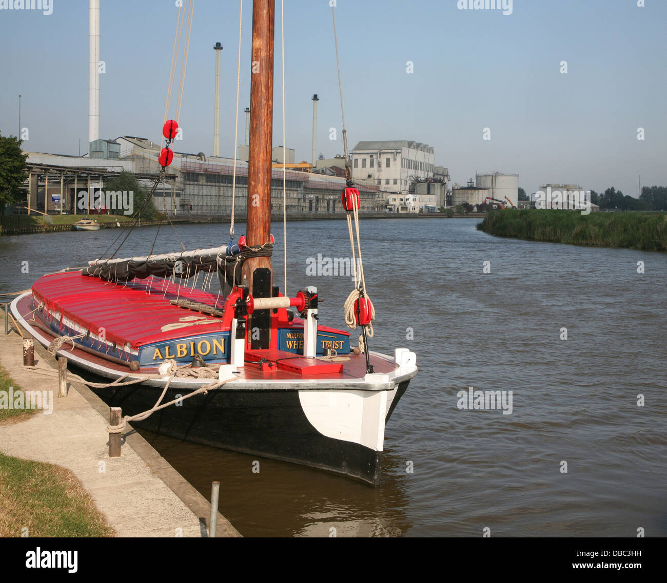 The Albion traditional Broads wherry boat owned by the Norfolk Wherry ...